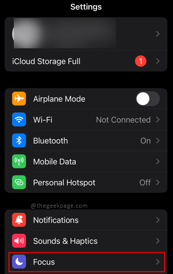 Allow call from a certain contact only in Do not disturb mode on iPhone