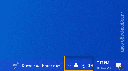How to hide or disable the microphone icon in Windows 11/10