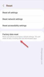 Android device restarts itself or shuts down randomly [Solved]