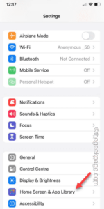 How to remove red notification number from apps on iPhone