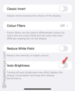 iPhone screen is dim even when brigtness is maxiumum - How to fix