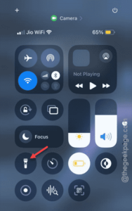 iPhone flashlight is not working - How to fix