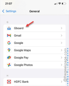 iPhone keyboard layout keeps changing to default - How to fix