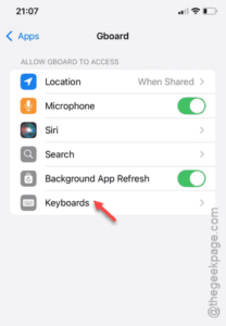 iPhone keyboard layout keeps changing to default - How to fix
